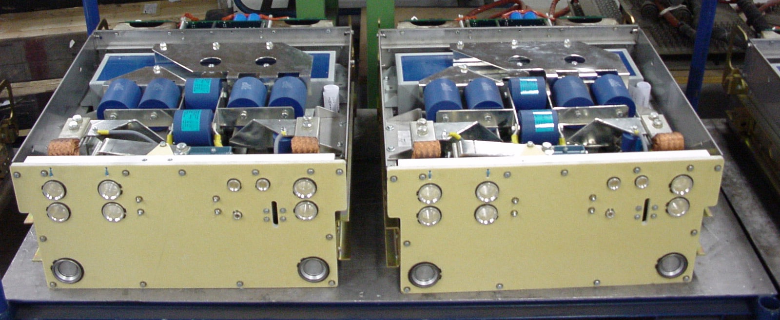 设备替换 - API Capacitors cn